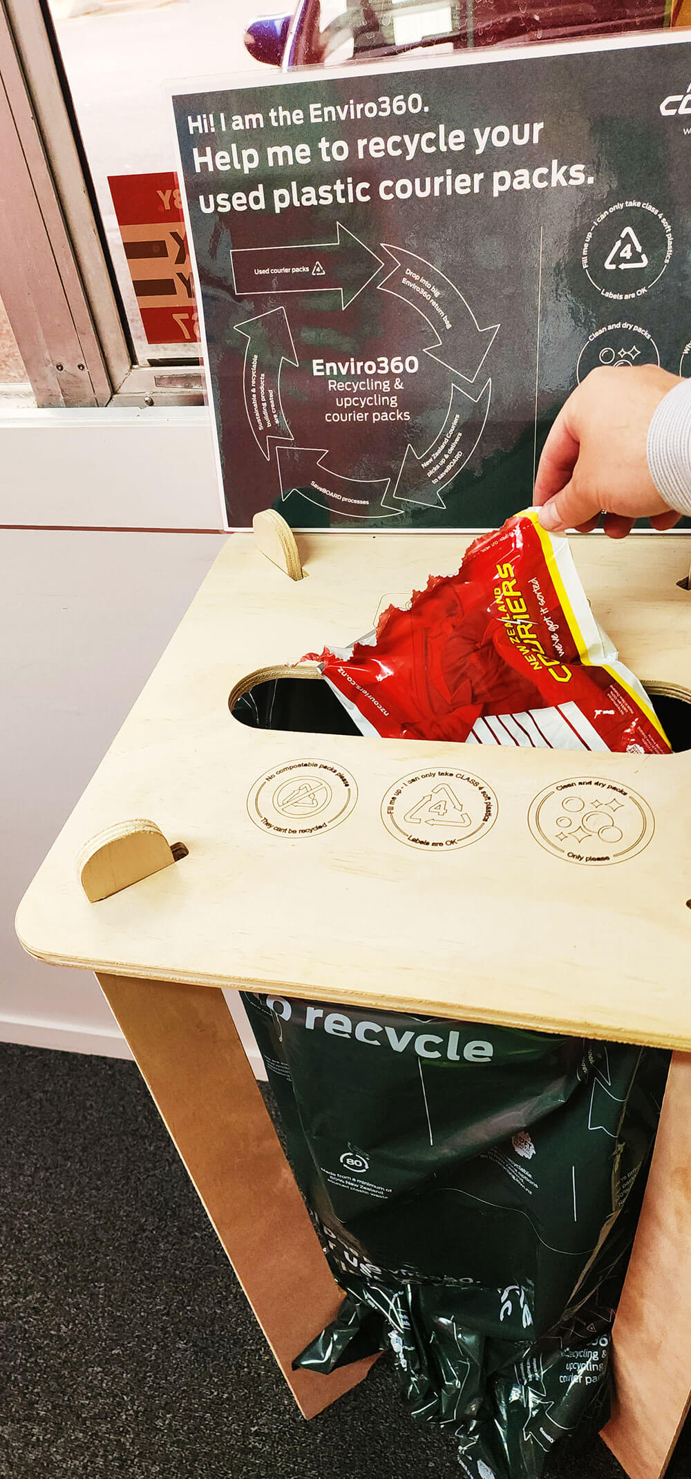 Enviro360: New Beginnings for Old Plastic | Blog | New Zealand Couriers